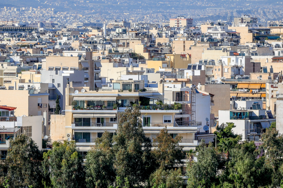 Αυθαίρετες κατασκευές σε κοινοχρήστους χώρους και πιλοτές – Η απόφαση ...